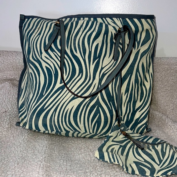 Street Level | Bags | Street Level Tote With Mini Pouch Attachment ...